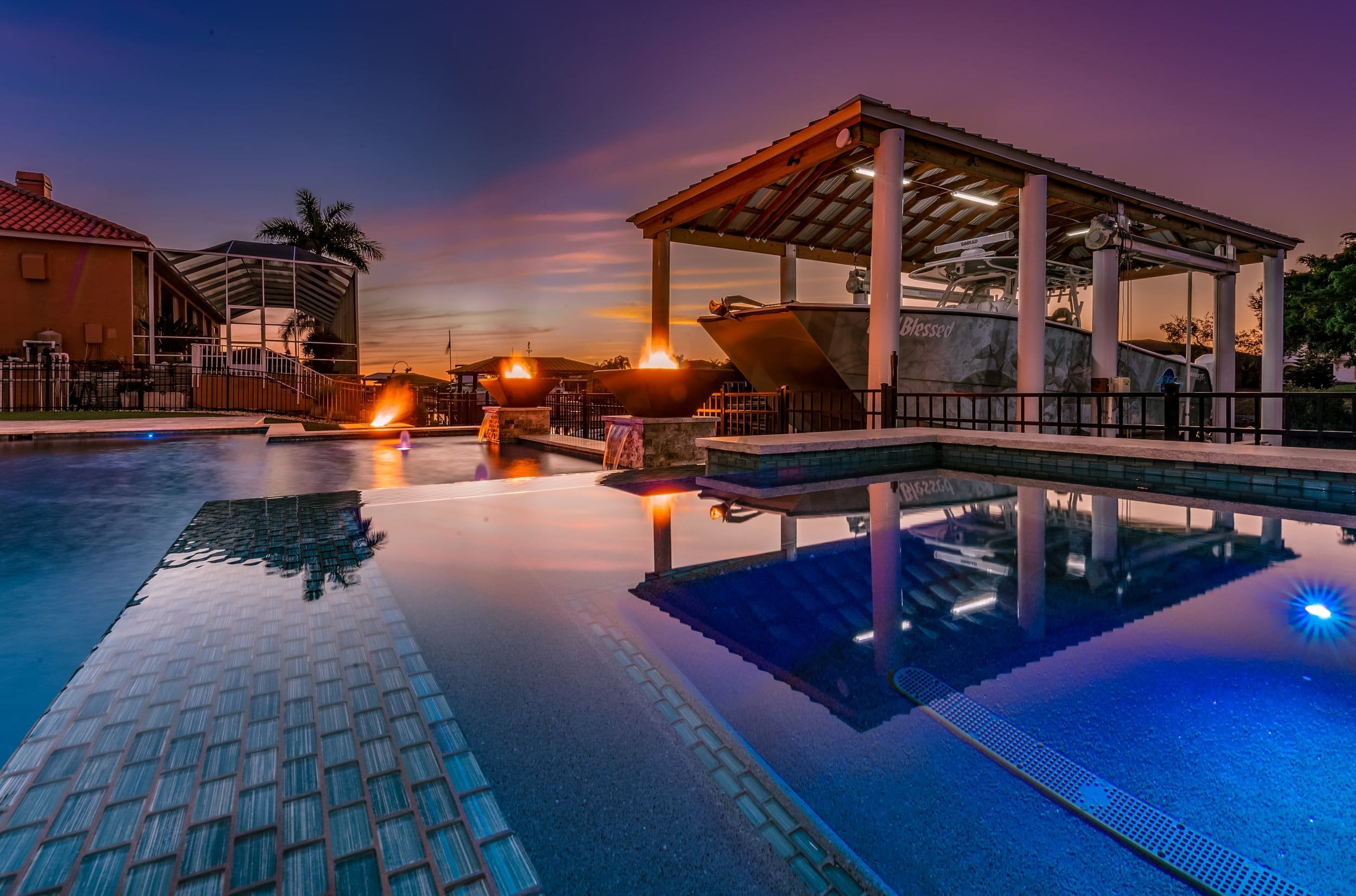 Custom Pool Builder Construction & Design Tampa, FL | Wahoo Pools